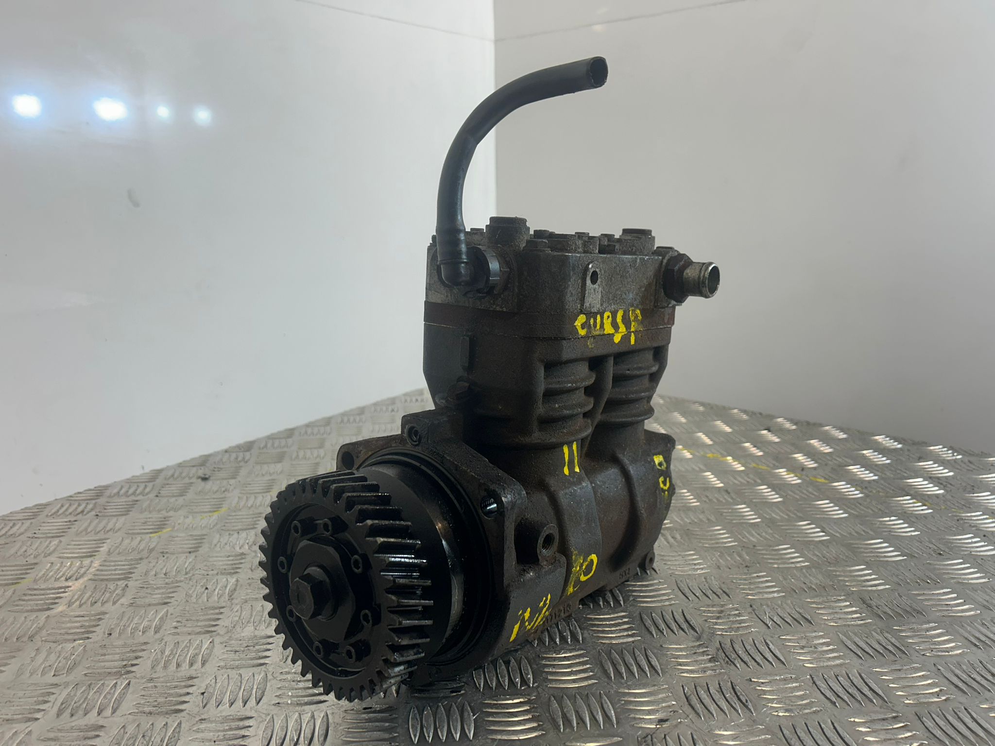 CUMMINS ISC CAT C7 1194425 AIR COMPRESSOR GENUINE USED OEM - F&J ...