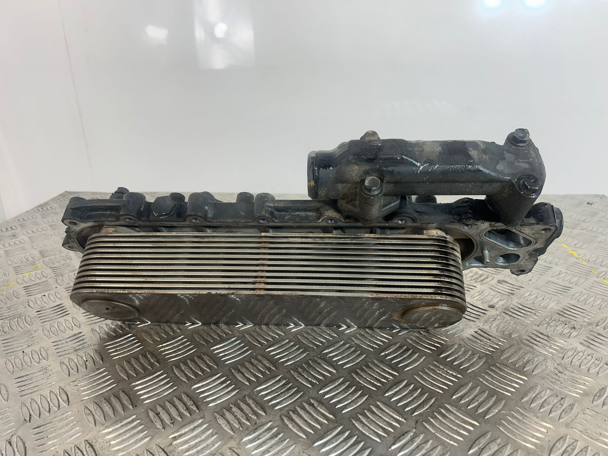 IVECO CURSOR 8 WATER PUMP 99446384 GENUINE USED OEM - F&J Exports Limited