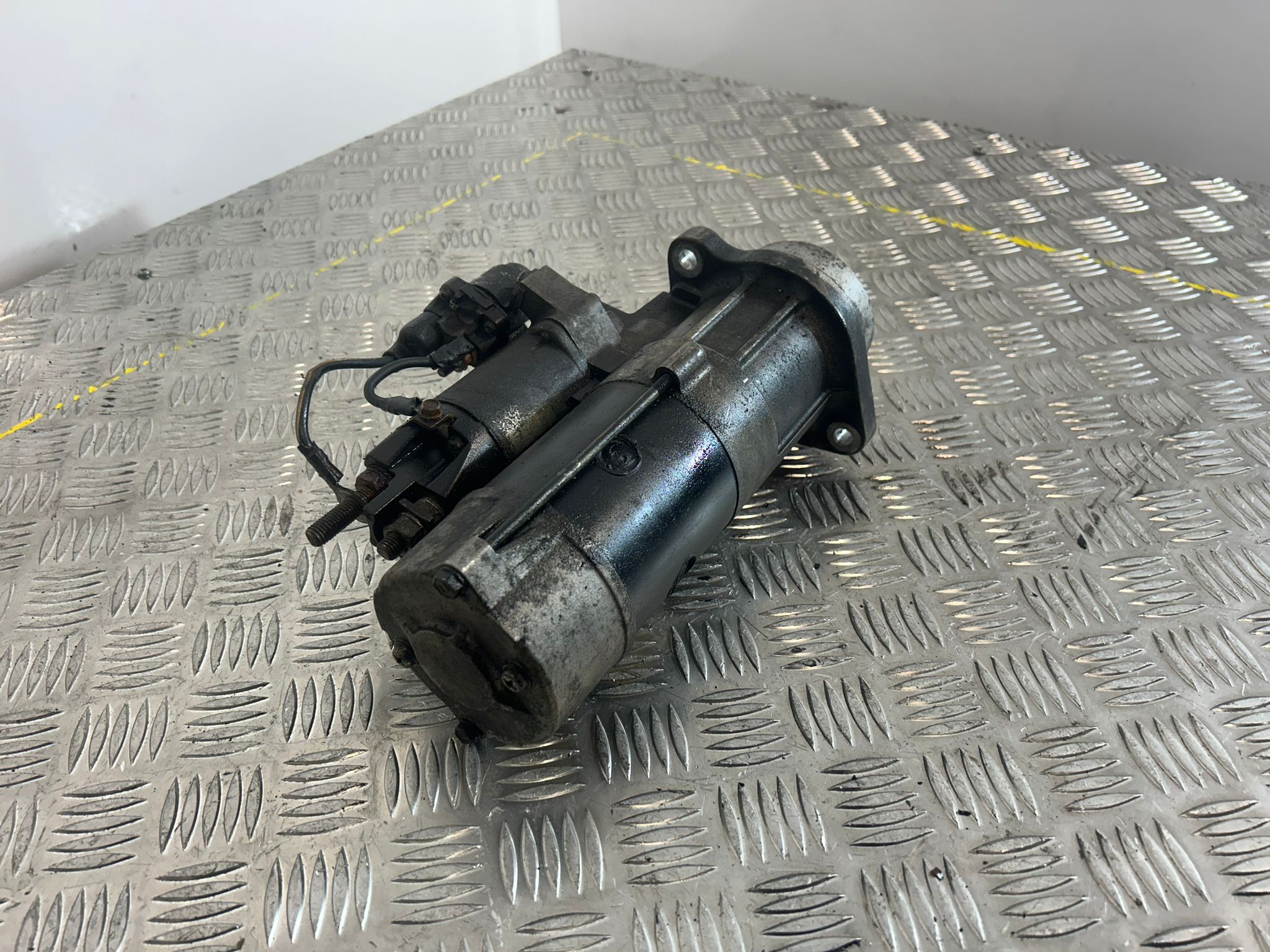 MERCEDEZ BENZ A0071511601 STARTER MOTOR GENUINE USED OEM - F&J Exports ...