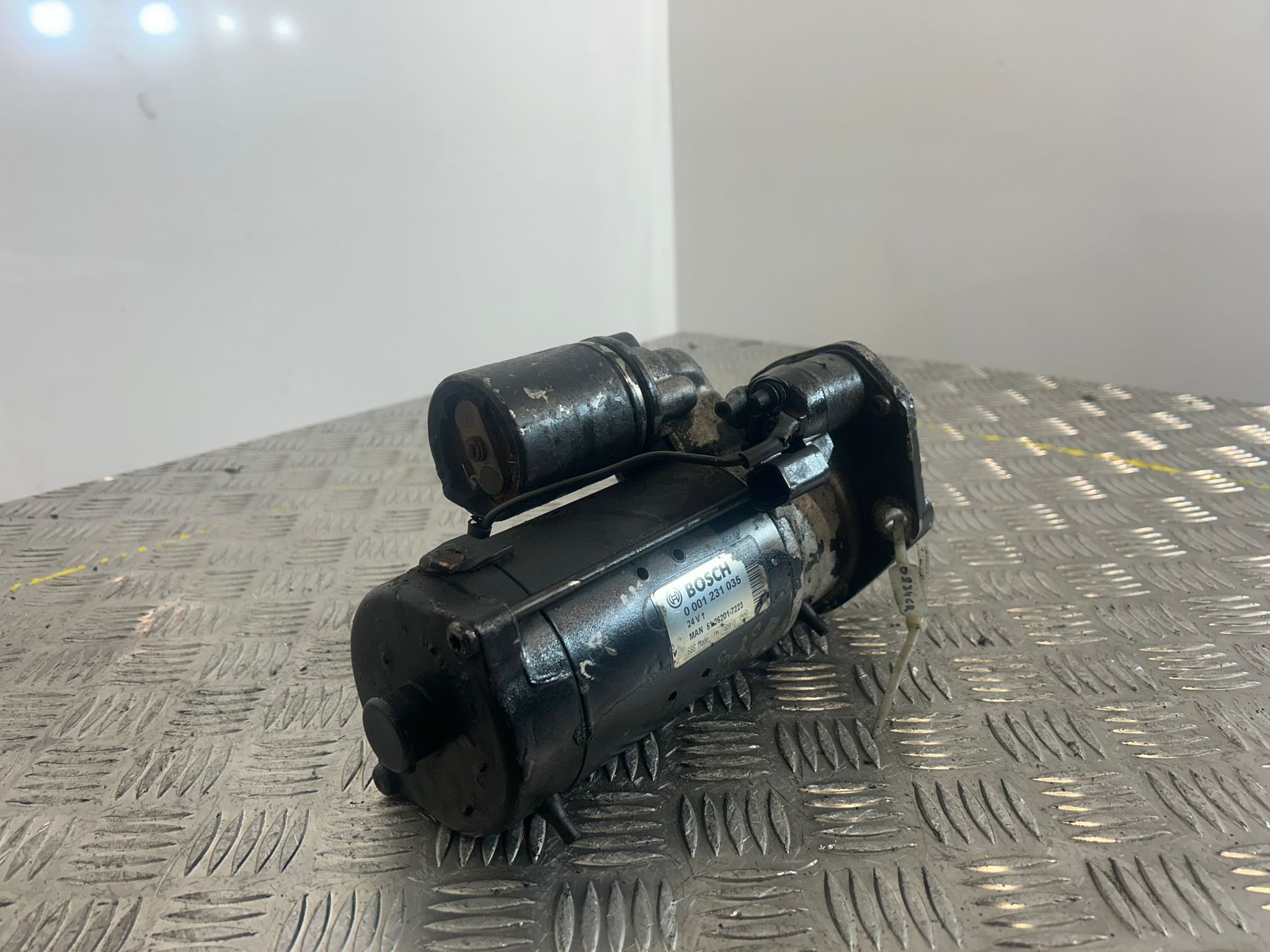 MAN BOSCH STARTER MOTOR 51262017223 0001231035 24v GENUINE USED OEM - F ...