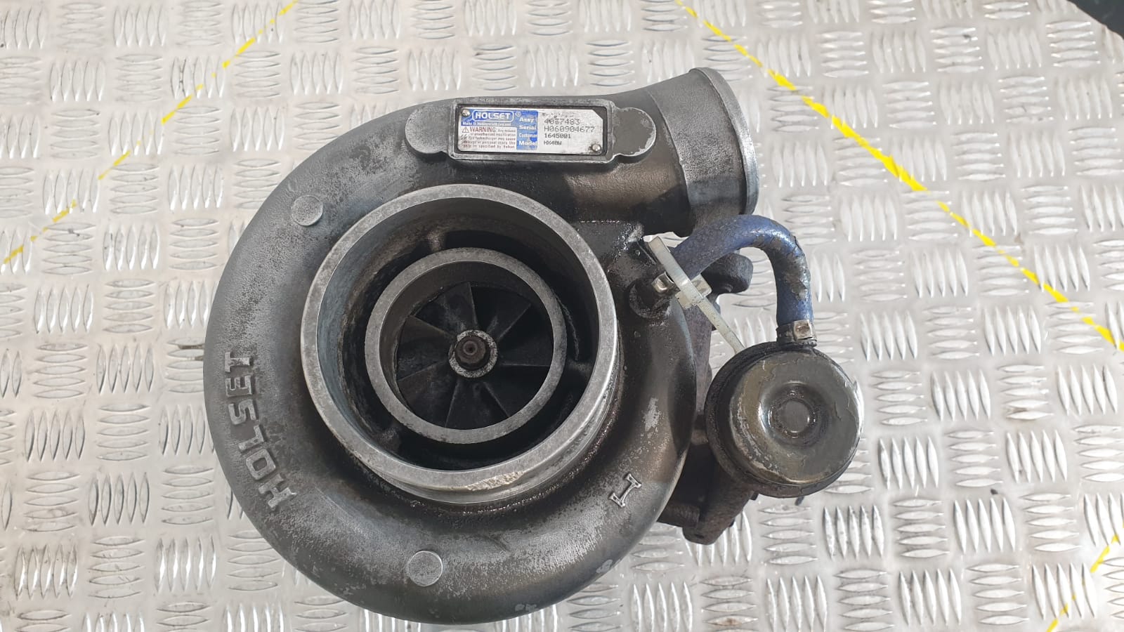 DAF HOLSET HX40W TURBOCHARGER 4037483 - F&J Exports Limited