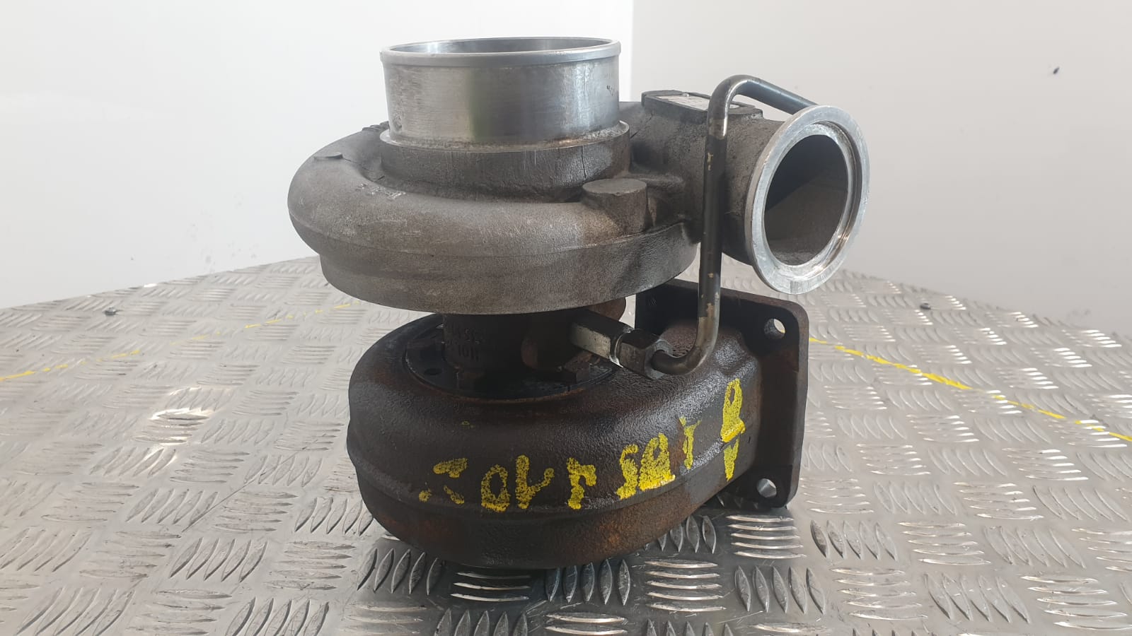 IVECO HOLSET HX40 4042106 TURBOCHARGER (GENUINE OEM USED) - F&J Exports ...